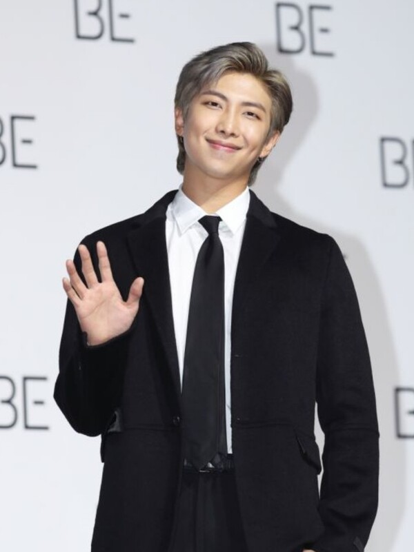 방탄소년단 RM MC 맡는다, 장항준 감독과 tvN 알쓸인잡 진행