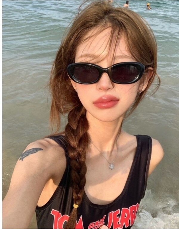 故 최진실 딸 최준희, 96→44kg '반쪽' 감량 후 수영복 자태 공개..."너무 말랐다" 팬에 '호텔 디너' 답